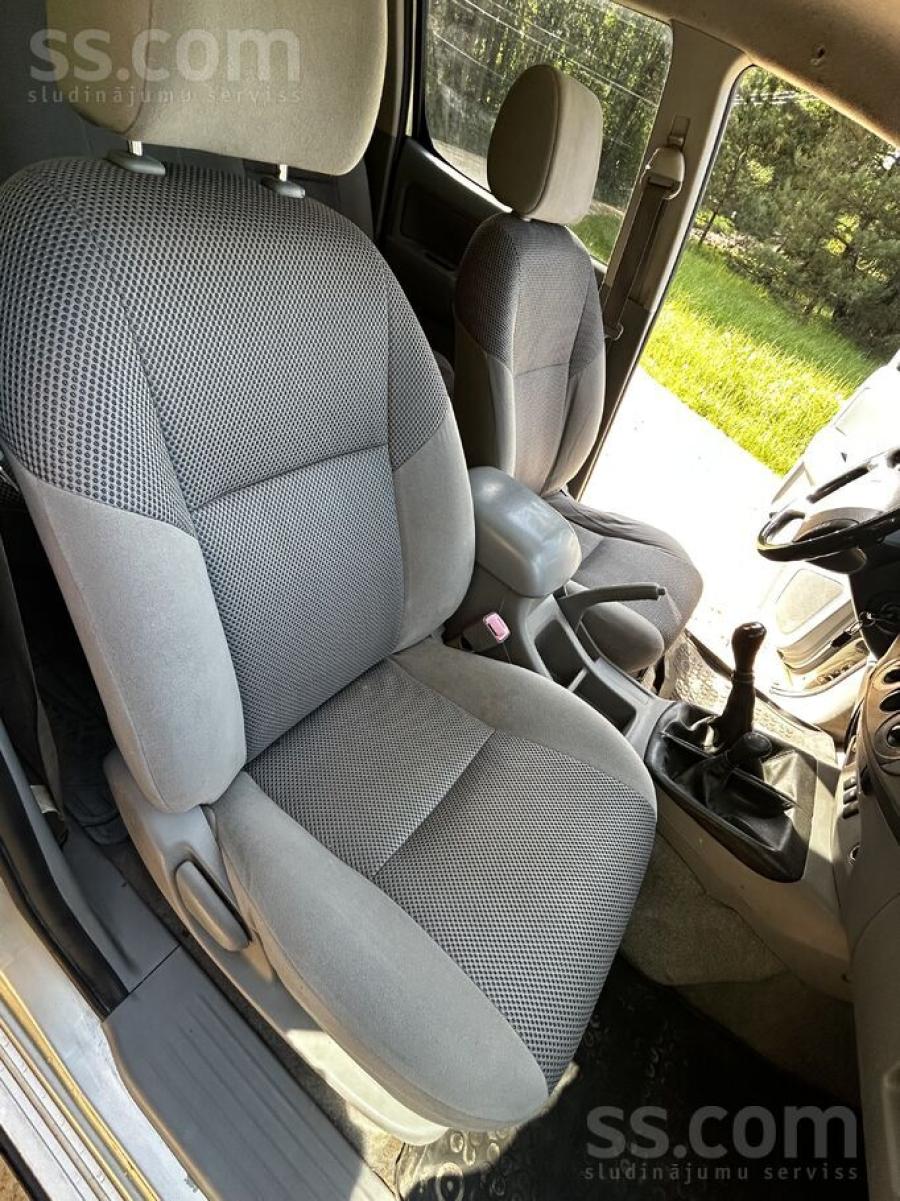 Toyota Hilux 2011 Rīga, ar dzinēja tilpumu 2.50 L un nobraukumu 0 tūkst. km par 12342 €, foto 16 vietnē AUTOMOTO.COM.LV