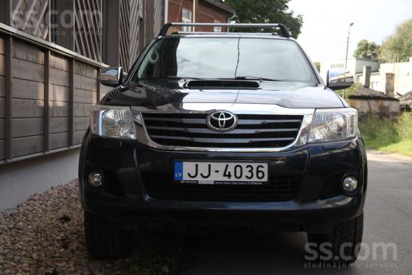 Toyota Hilux 2013 Rīga vietnē Toyota Hilux 2013 Rīga, ar dzinēja tilpumu 2.50 L un nobraukumu 177 tūkst. km par 12500 €, foto 1 vietnē AUTOMOTO.COM.LV