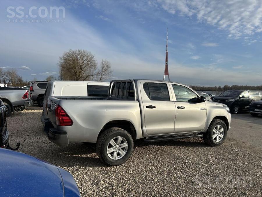 Toyota Hilux 2019 Rīga, ar dzinēja tilpumu 2.40 L un nobraukumu 158 tūkst. km par 18000 €, foto 5 vietnē AUTOMOTO.COM.LV