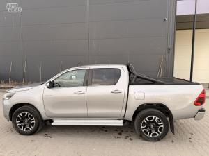 Toyota Hilux 2021 in Vilnius, with an engine capacity of 2.40 L and mileage of 111 thousand km for 34950 €, photo 11 on AUTOMOTO.COM.LV
