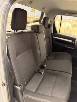 Toyota Hilux 2021 in Vilnius, with an engine capacity of 2.40 L and mileage of 111 thousand km for 34950 €, photo 16 on AUTOMOTO.COM.LV