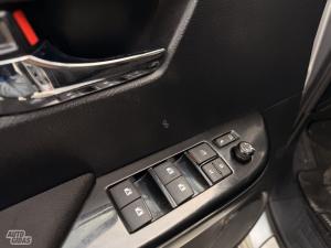 Toyota Hilux 2021 in Vilnius, with an engine capacity of 2.40 L and mileage of 111 thousand km for 34950 €, photo 21 on AUTOMOTO.COM.LV