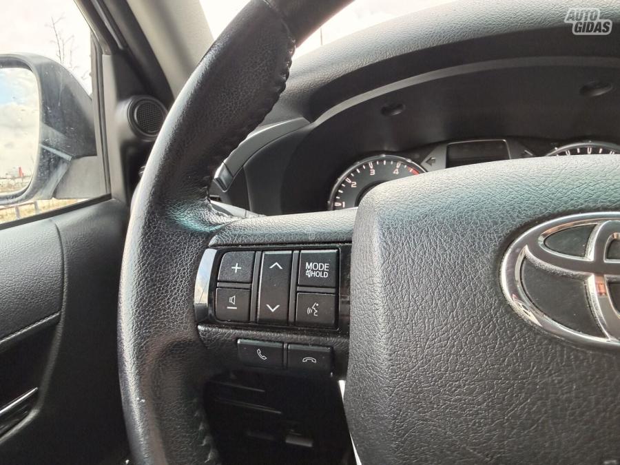 Toyota Hilux 2021 in Vilnius, with an engine capacity of 2.40 L and mileage of 111 thousand km for 34950 €, photo 27 on AUTOMOTO.COM.LV