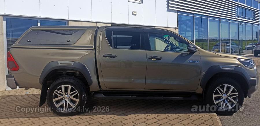 Toyota Hilux 2021 Narva, ar dzinēja tilpumu 2.80 L un nobraukumu 86 tūkst. km par 40990 €, foto 5 vietnē AUTOMOTO.COM.LV