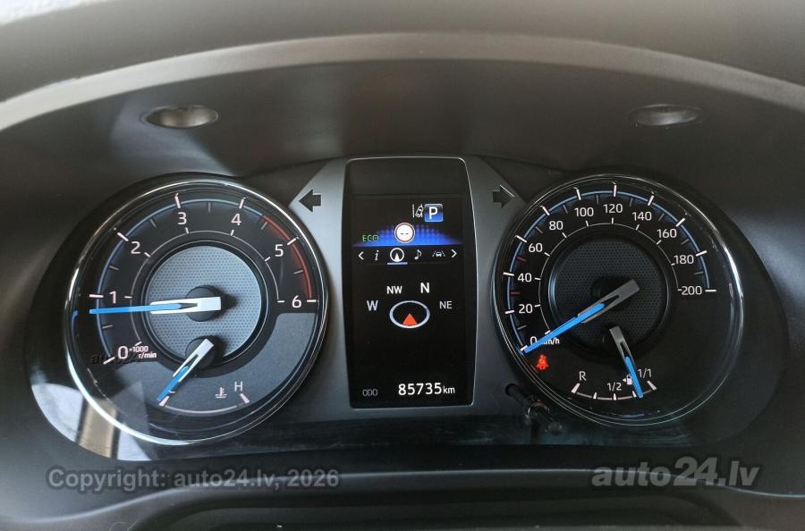 Toyota Hilux 2021 Narva, ar dzinēja tilpumu 2.80 L un nobraukumu 86 tūkst. km par 40990 €, foto 19 vietnē AUTOMOTO.COM.LV
