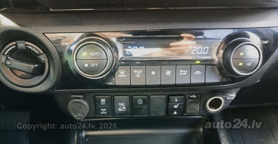 Toyota Hilux 2021 Narva, ar dzinēja tilpumu 2.80 L un nobraukumu 86 tūkst. km par 40990 €, foto 25 vietnē AUTOMOTO.COM.LV