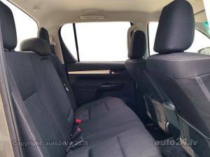 Toyota Hilux 2023 Tallina, ar dzinēja tilpumu 2.76 L un nobraukumu 37 tūkst. km par 42995 €, foto 8 vietnē AUTOMOTO.COM.LV