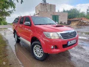 Red Toyota Hilux 2016 in Pasvalys, with an engine capacity of 2.98 L and mileage of 400 thousand km for 13700 €, photo  on AUTOMOTO.COM.LV