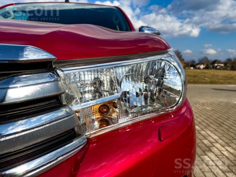 Sarkans Toyota Hilux 2017 Rīga, ar dzinēja tilpumu 2.40 L un nobraukumu 75 tūkst. km par 25990 €, foto 14 vietnē AUTOMOTO.COM.LV