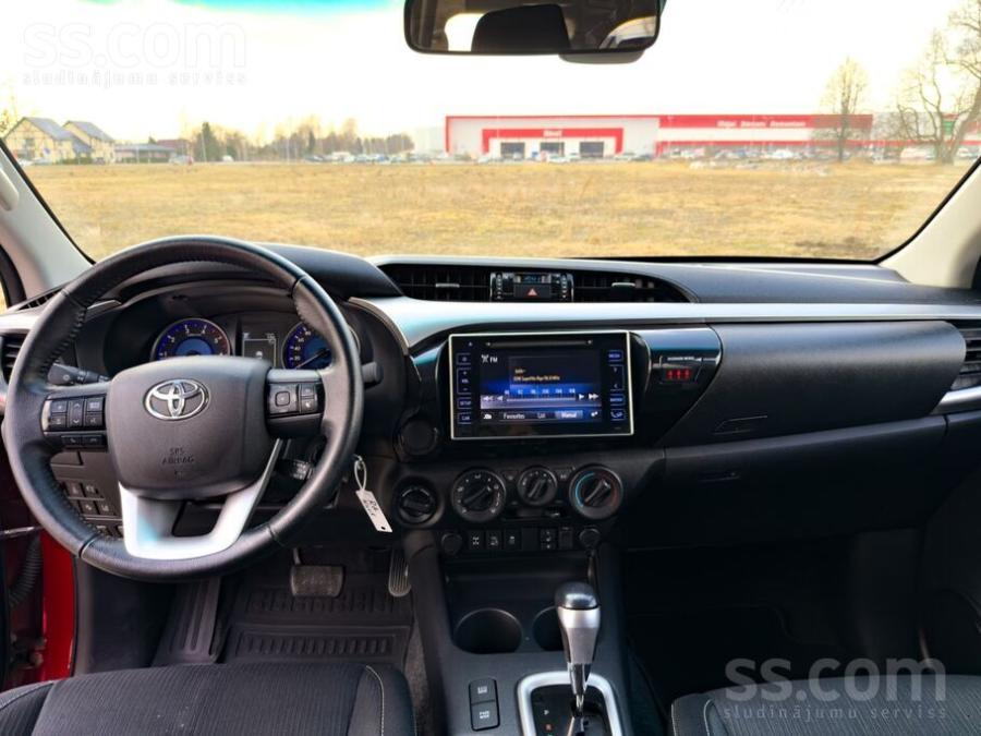 Sarkans Toyota Hilux 2017 Rīga, ar dzinēja tilpumu 2.40 L un nobraukumu 75 tūkst. km par 25990 €, foto 19 vietnē AUTOMOTO.COM.LV