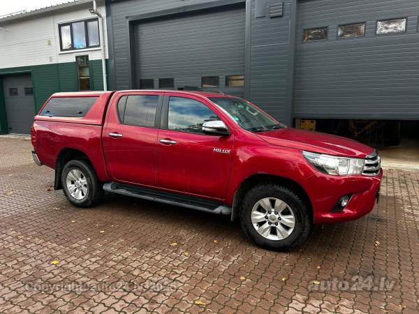 Sarkans Toyota Hilux 2017 Rīga, ar dzinēja tilpumu 2.00 L un nobraukumu 21 tūkst. km par 27150 €, foto 4 vietnē AUTOMOTO.COM.LV