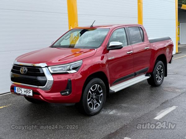 Sarkans Toyota Hilux 2021 Tallina, ar dzinēja tilpumu 2.80 L un nobraukumu 95 tūkst. km par 41900 €, foto 2 vietnē AUTOMOTO.COM.LV