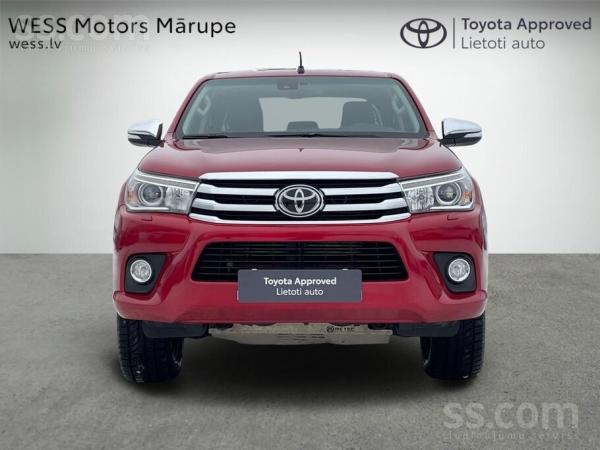 Sarkans Toyota Hilux 2017 Rīga, ar dzinēja tilpumu 2.40 L un nobraukumu 156 tūkst. km par 28990 €, foto 5 vietnē AUTOMOTO.COM.LV