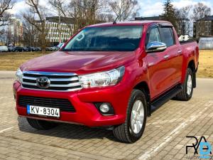 Red Toyota Hilux 2017 in Riga, with an engine capacity of 2.40 L and mileage of 75 thousand km for 26990 €, photo  on AUTOMOTO.COM.LV