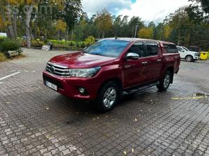 Sarkans Toyota Hilux 2017 Rīga, ar dzinēja tilpumu 2.00 L un nobraukumu 212 tūkst. km par 27250 €, foto  vietnē AUTOMOTO.COM.LV
