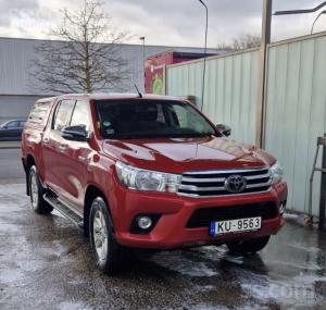 Sarkans Toyota Hilux 2017 Rīga, ar dzinēja tilpumu 2.40 L un nobraukumu 212 tūkst. km par 27150 €, foto  vietnē AUTOMOTO.COM.LV