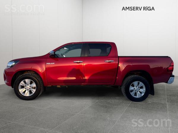 Sarkans Toyota Hilux 2018 Rīga, ar dzinēja tilpumu 2.40 L un nobraukumu 131 tūkst. km par 26900 €, foto 3 vietnē AUTOMOTO.COM.LV