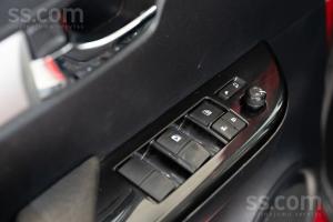 Sarkans Toyota Hilux 2018 Rīga, ar dzinēja tilpumu 2.40 L un nobraukumu 131 tūkst. km par 21000 €, foto 6 vietnē AUTOMOTO.COM.LV