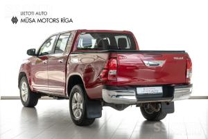 Sarkans Toyota Hilux 2018 Rīga, ar dzinēja tilpumu 2.40 L un nobraukumu 131 tūkst. km par 21000 €, foto 8 vietnē AUTOMOTO.COM.LV