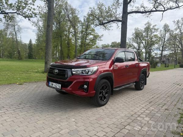 Sarkans Toyota Hilux 2020 Alūksne, ar dzinēja tilpumu 2.40 L un nobraukumu 210 tūkst. km par 27999 €, foto 1 vietnē AUTOMOTO.COM.LV