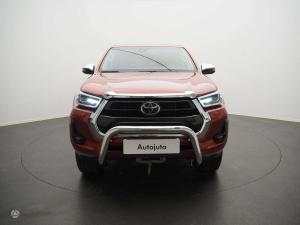 Sarkans Toyota Hilux 2023 Viļņa, ar dzinēja tilpumu 2.76 L un nobraukumu 139 tūkst. km par 34500 €, foto 2 vietnē AUTOMOTO.COM.LV