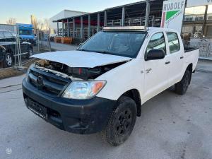 Balts Toyota Hilux 2006 Marijampole, ar dzinēja tilpumu 2.50 L un nobraukumu 175 tūkst. km par 6750 €, foto 3 vietnē AUTOMOTO.COM.LV