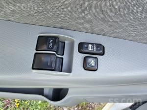 Balts Toyota Hilux 2010 Cēsis, ar dzinēja tilpumu 2.50 L un nobraukumu 152 tūkst. km par 12500 €, foto 20 vietnē AUTOMOTO.COM.LV
