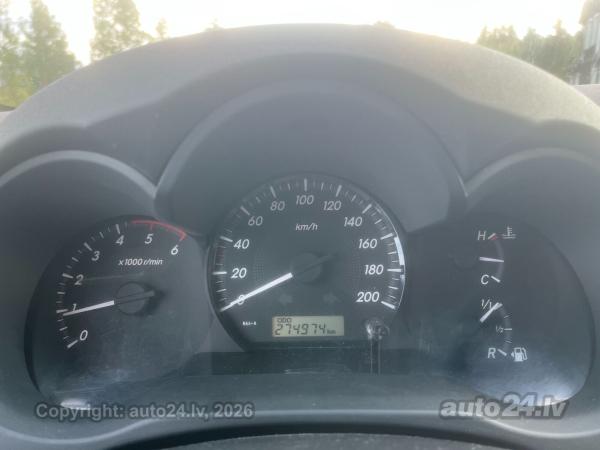 Balts Toyota Hilux 2012 Paide, ar dzinēja tilpumu 2.50 L un nobraukumu 275 tūkst. km par 15200 €, foto 7 vietnē AUTOMOTO.COM.LV