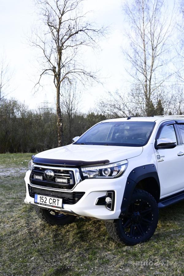 Balts Toyota Hilux 2019 Tallina, ar dzinēja tilpumu 2.40 L un nobraukumu 210 tūkst. km par 39900 €, foto 5 vietnē AUTOMOTO.COM.LV