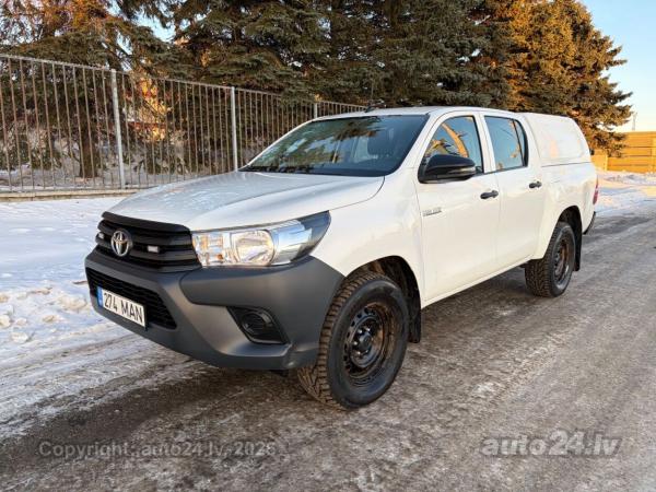 Balts Toyota Hilux 2020 Tallina, ar dzinēja tilpumu 2.40 L un nobraukumu 63 tūkst. km par 29999 €, foto 1 vietnē AUTOMOTO.COM.LV