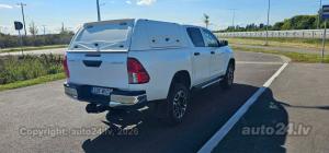 White Toyota Hilux 2020 in Tallinn, with an engine capacity of 2.40 L and mileage of 145 thousand km for 29500 €, photo 4 on AUTOMOTO.COM.LV