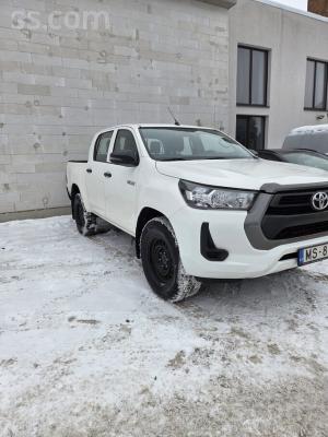 Balts Toyota Hilux 2021 Rīga, ar dzinēja tilpumu 2.40 L un nobraukumu 183 tūkst. km par 22000 €, foto 4 vietnē AUTOMOTO.COM.LV