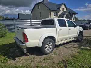Balts Toyota Hilux 2011 Radviliškis, ar dzinēja tilpumu 2.98 L un nobraukumu 246 tūkst. km par 13500 €, foto 4 vietnē AUTOMOTO.COM.LV