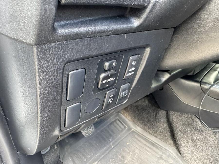 Balts Toyota Hilux 2014 Rīga, ar dzinēja tilpumu 2.50 L un nobraukumu 178 tūkst. km par 6900 €, foto 13 vietnē AUTOMOTO.COM.LV