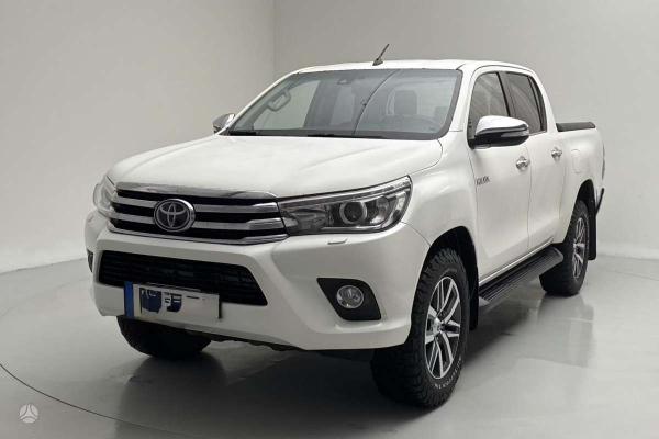 Balts Toyota Hilux 2017 Hāpsalu, ar dzinēja tilpumu 2.39 L un nobraukumu 280 tūkst. km par 27818 €, foto 1 vietnē AUTOMOTO.COM.LV