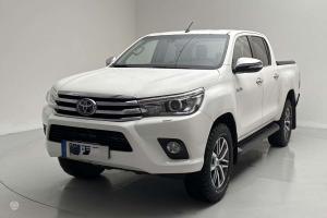 Balts Toyota Hilux 2017 Hāpsalu, ar dzinēja tilpumu 2.39 L un nobraukumu 280 tūkst. km par 27818 €, foto 1 vietnē AUTOMOTO.COM.LV
