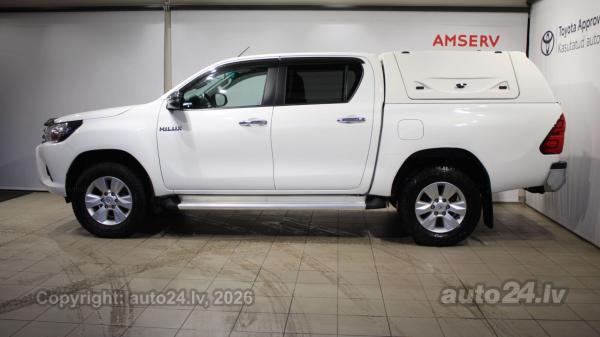 Balts Toyota Hilux 2018 Tallina, ar dzinēja tilpumu 2.40 L un nobraukumu 215 tūkst. km par 24990 €, foto 3 vietnē AUTOMOTO.COM.LV