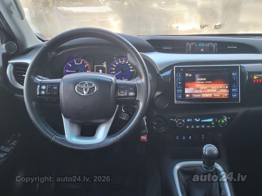 Balts Toyota Hilux 2019 Tallina, ar dzinēja tilpumu 2.39 L un nobraukumu 194 tūkst. km par 28495 €, foto 9 vietnē AUTOMOTO.COM.LV