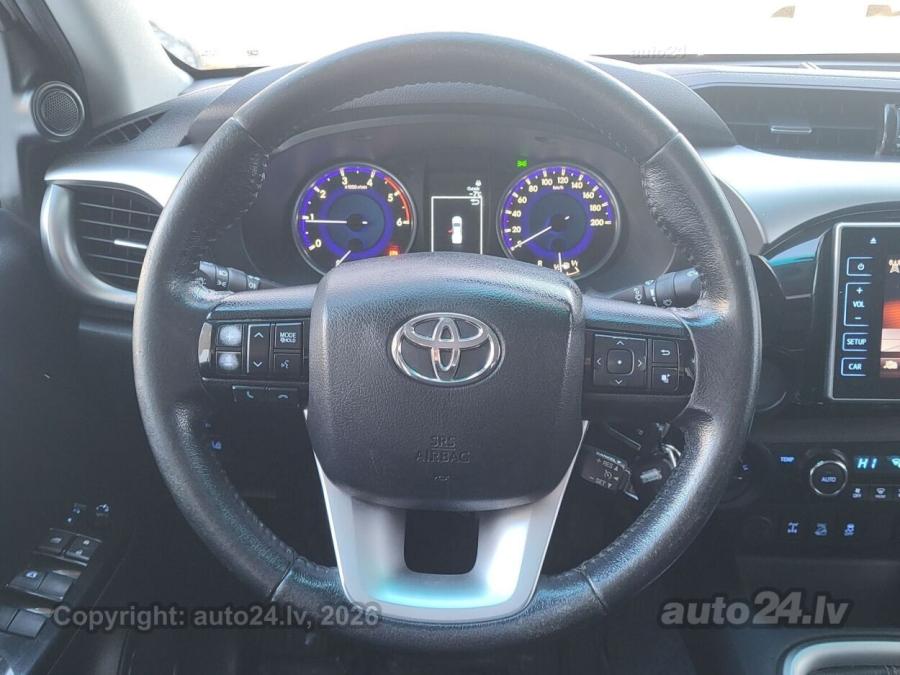 Balts Toyota Hilux 2019 Tallina, ar dzinēja tilpumu 2.39 L un nobraukumu 194 tūkst. km par 28495 €, foto 12 vietnē AUTOMOTO.COM.LV