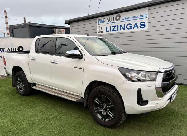 Balts Toyota Hilux 2021 Panevēža, ar dzinēja tilpumu 2.76 L un nobraukumu 211 tūkst. km par 23500 €, foto 4 vietnē AUTOMOTO.COM.LV