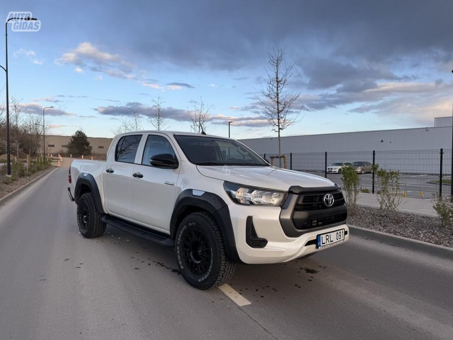 Balts Toyota Hilux 2021 Viļņa, ar dzinēja tilpumu 2.40 L un nobraukumu 234 tūkst. km par 24000 €, foto 9 vietnē AUTOMOTO.COM.LV