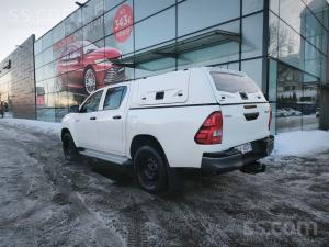 Balts Toyota Hilux 2023 Rīga, ar dzinēja tilpumu 2.40 L un nobraukumu 143 tūkst. km par 26200 €, foto 3 vietnē AUTOMOTO.COM.LV