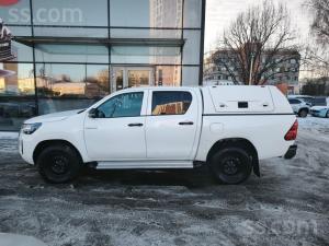 Balts Toyota Hilux 2023 Rīga, ar dzinēja tilpumu 2.40 L un nobraukumu 143 tūkst. km par 26200 €, foto 6 vietnē AUTOMOTO.COM.LV