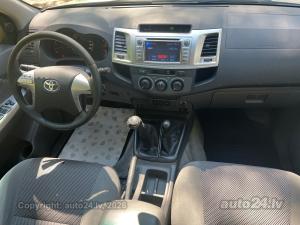 Dzeltens Toyota Hilux 2012 Tallina, ar dzinēja tilpumu 2.50 L un nobraukumu 323 tūkst. km par 14400 €, foto 6 vietnē AUTOMOTO.COM.LV
