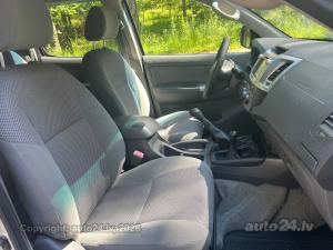 Dzeltens Toyota Hilux 2012 Tallina, ar dzinēja tilpumu 2.50 L un nobraukumu 323 tūkst. km par 14400 €, foto 7 vietnē AUTOMOTO.COM.LV