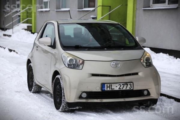 Brūns Toyota IQ 2010 Rīga, ar dzinēja tilpumu 1.30 L un nobraukumu 81 tūkst. km par 3995 €, foto 4 vietnē AUTOMOTO.COM.LV