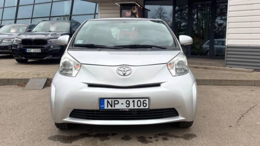 Pelēks Toyota IQ 2010 Rīga, ar dzinēja tilpumu 1.00 L un nobraukumu 154 tūkst. km par 3550 €, foto 12 vietnē AUTOMOTO.COM.LV
