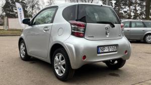 Pelēks Toyota IQ 2010 Rīga, ar dzinēja tilpumu 1.00 L un nobraukumu 154 tūkst. km par 3550 €, foto 15 vietnē AUTOMOTO.COM.LV