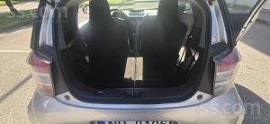 Pelēks Toyota IQ 2010 Daugavpils, ar dzinēja tilpumu 1.00 L un nobraukumu 156 tūkst. km par 3250 €, foto 12 vietnē AUTOMOTO.COM.LV