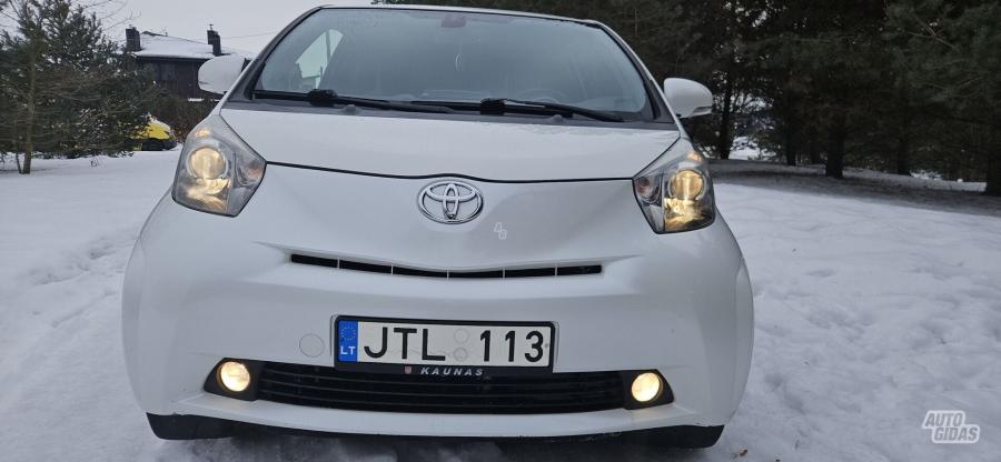Toyota IQ 2009 in Kaunas, with an engine capacity of 1.00 L and mileage of 92 thousand km for 5500 €, photo 1 on AUTOMOTO.COM.LV